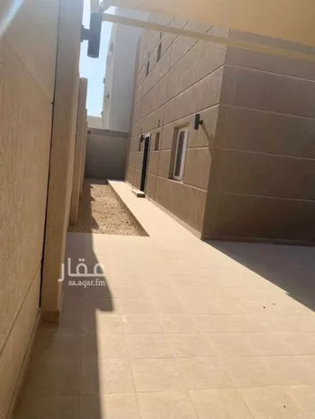 فلل للبيع في حي مطار الملك خالد الدولي فيلا للبيع في شارع علي الأحمر ...